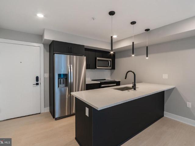 6604 Ridge Avenue # 402