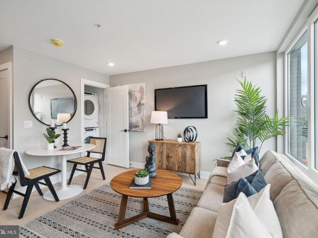 6604 Ridge Avenue # 407