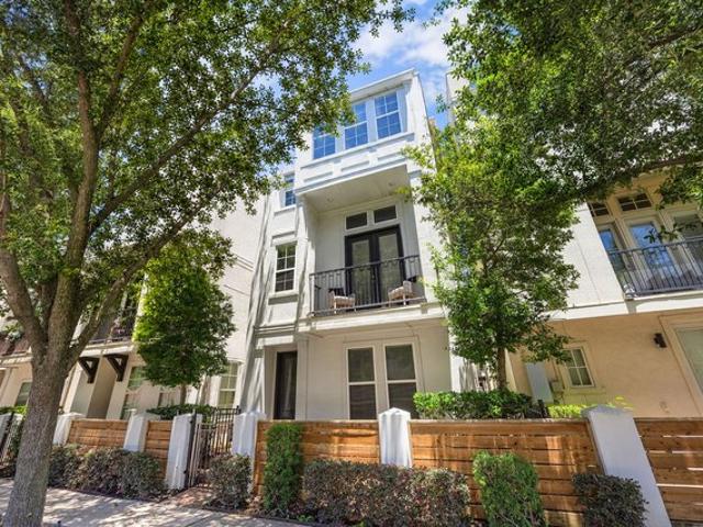 6604 Toledo St, Houston, TX 77008