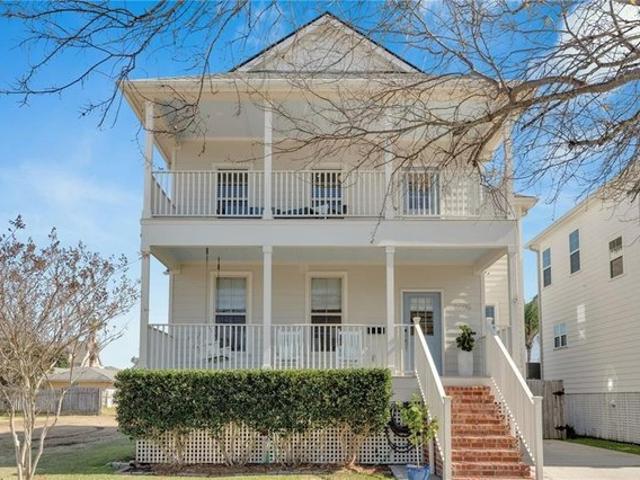 6605 Fleur De Lis Dr, New Orleans, LA 70124