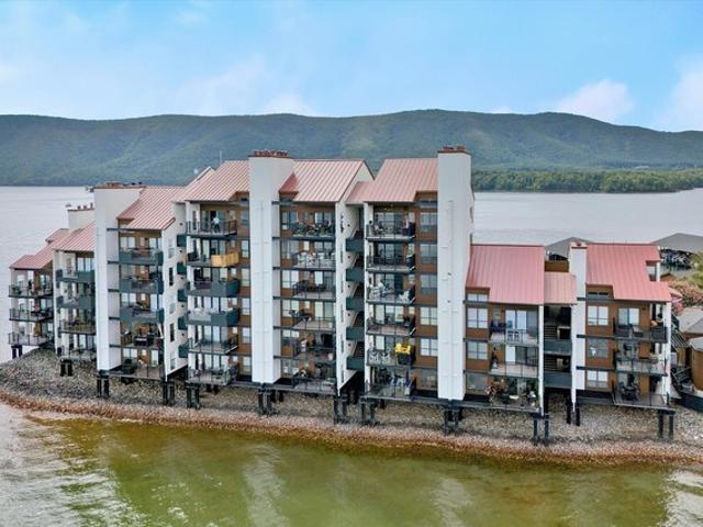6605 Smith Mountain Rd Apt 111, Penhook, VA 24137
