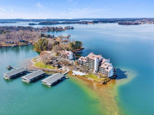 6605 Smith Mountain Rd Apt 227, Penhook, VA 24137