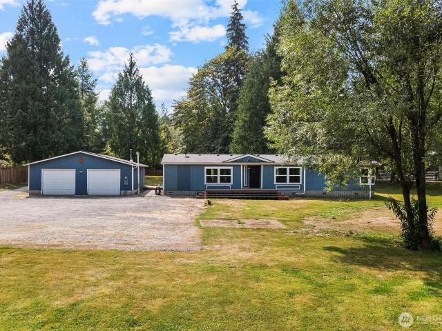 6606 NE 137th Drive