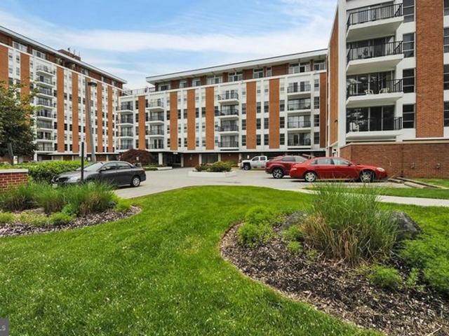 6606 Park Heights Ave Apt 615, Baltimore, MD 21215