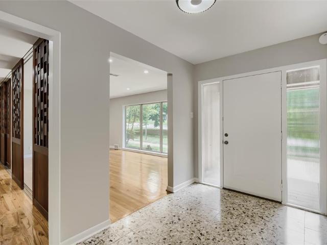 6606 Stonebrook Circle