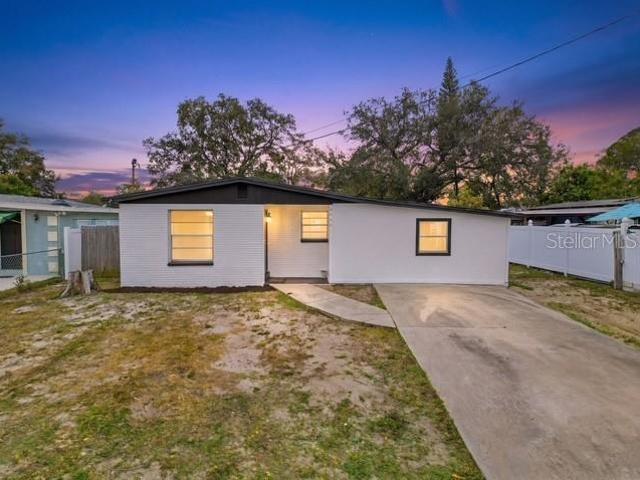 6606 W Chelsea St, Tampa, FL 33634 | Compass