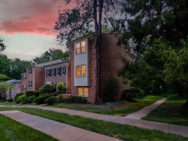 6607 Midhill Place