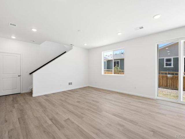 6607 N Nepal Court