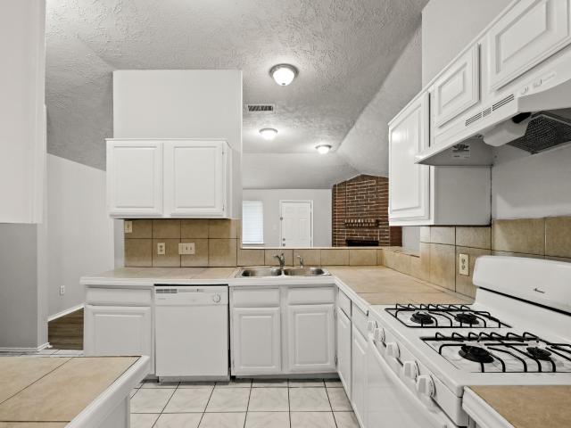 6607 Navidad Rd, Houston, TX 77083 | MLS #69180