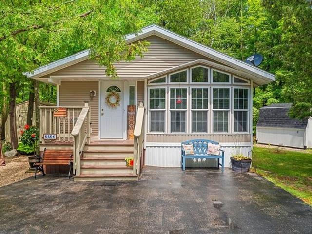 6608 N Rocky Rd Unit 151, Sturgeon Bay, WI 54235