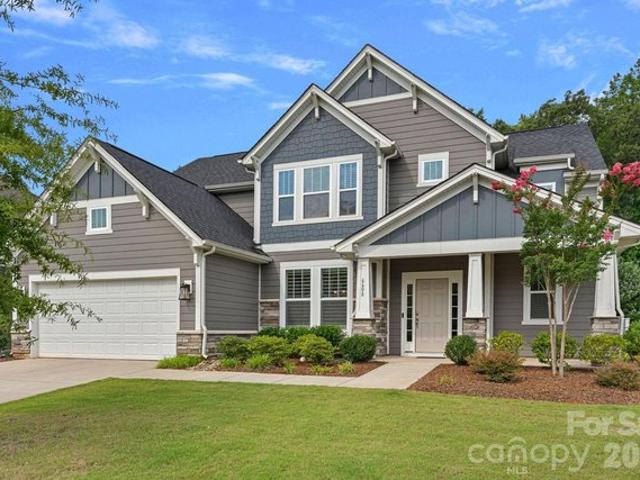 6608 Jepson Ct, Charlotte, NC 28214