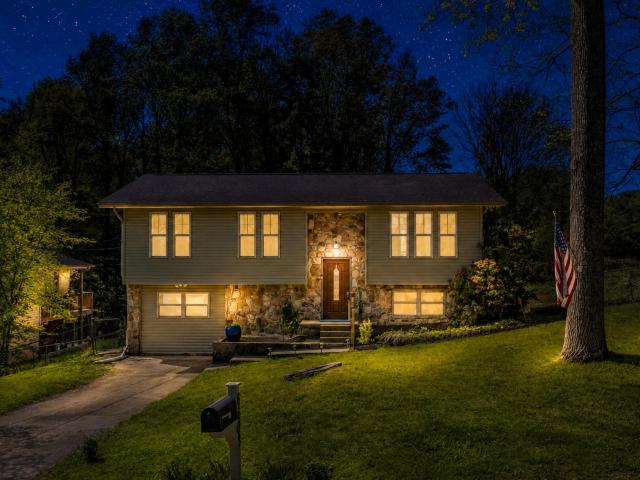6608 Rockbridge Lane