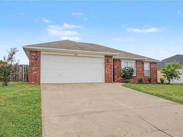 6608 SW Springwood St, Bentonville, AR 72713