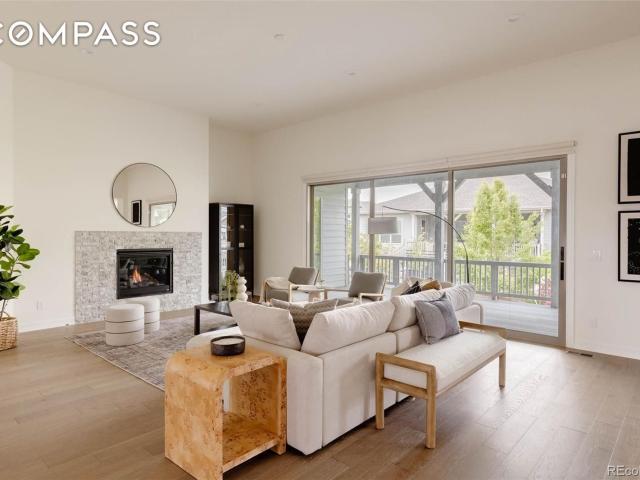 6608 S White Crow Ct, Aurora, CO