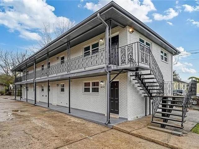 6608 6 Dauphine St, Arabi, LA 70032