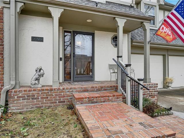 6609 N London Dr, Kansas City, MO 64151 | Compass