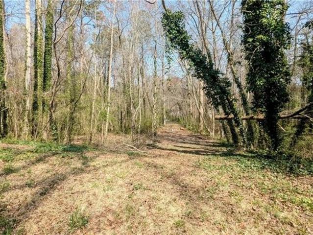 6609 Crossing Creek Pt, Austell, GA 30168