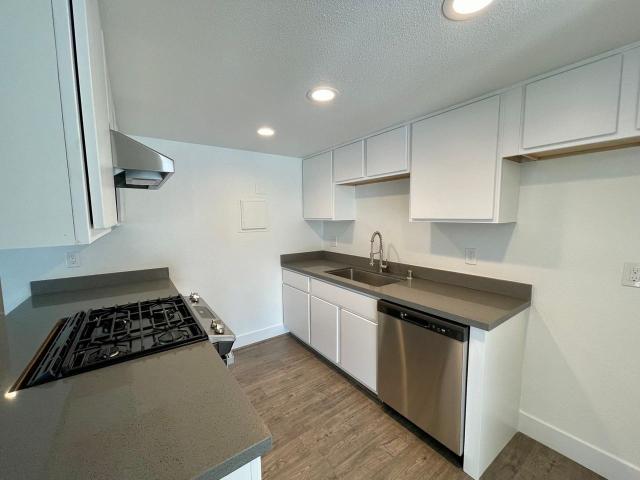 6609 6611 50th St 2 Bedroom Apartment for Rent at 6609 50th St, Sacramento, CA 95823