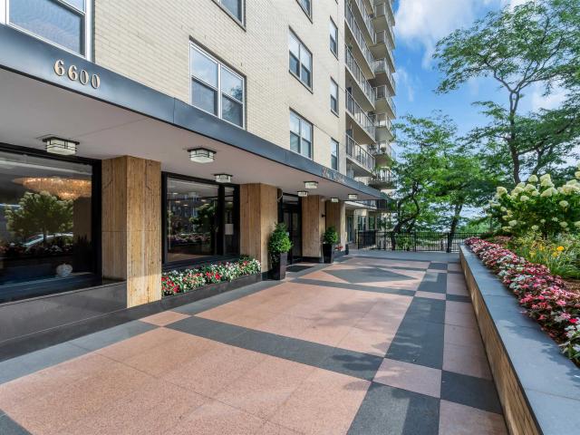 6600 Blvd East # 11E