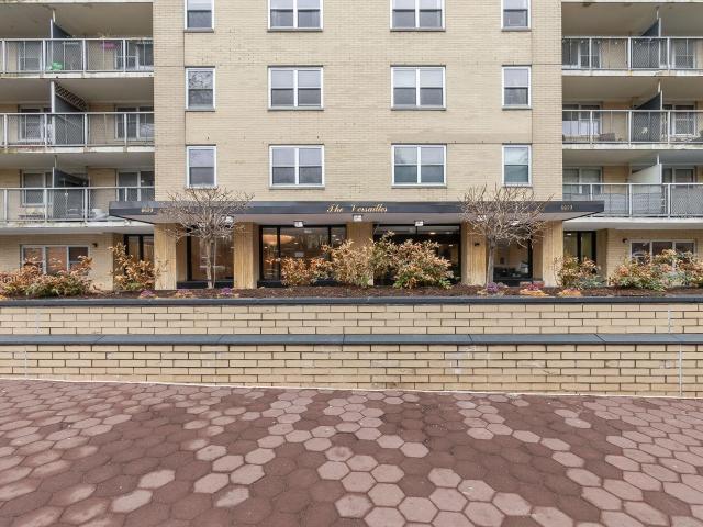6600 Blvd East # 15A
