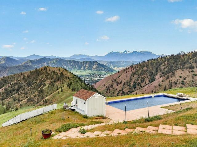 6600 Coyote Ridge Road