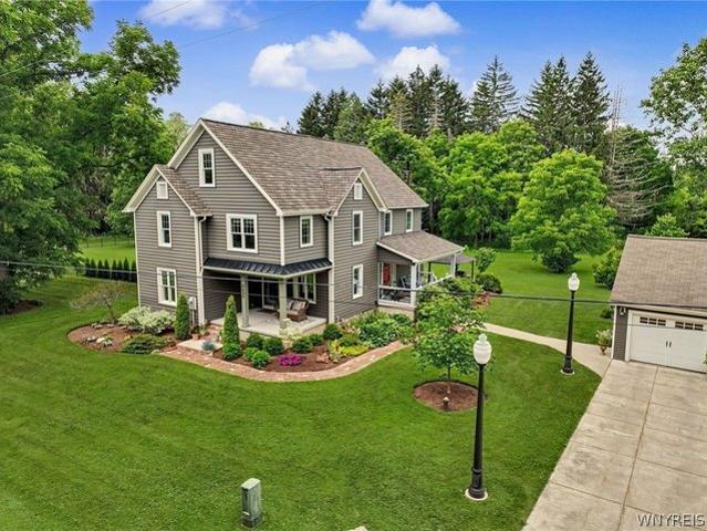 6600 Dye Rd, Akron, NY 14001