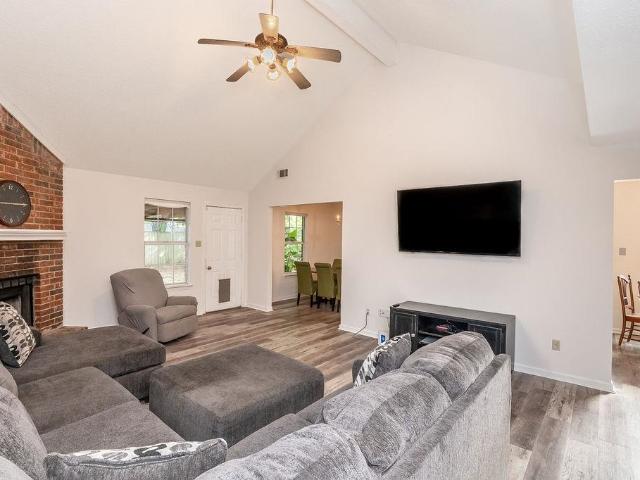6600 sungate cir