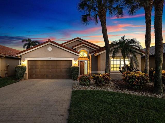 6600 Sherbrook Dr, Boynton Beach, FL 33437