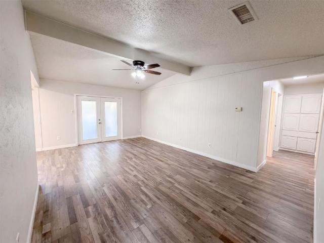 6601 Oaklawn Drive