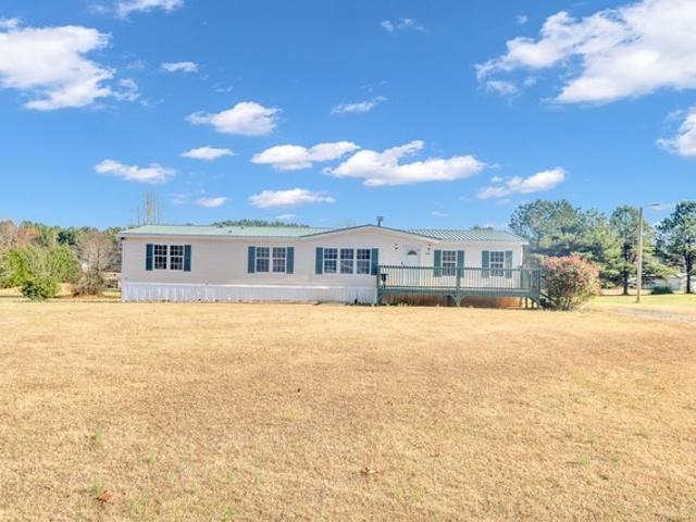 6601 Clearwater Dr, Oxford, NC 27565