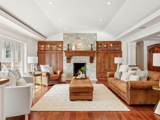 6601 Dovre Dr, Edina, MN 55436 | Compass