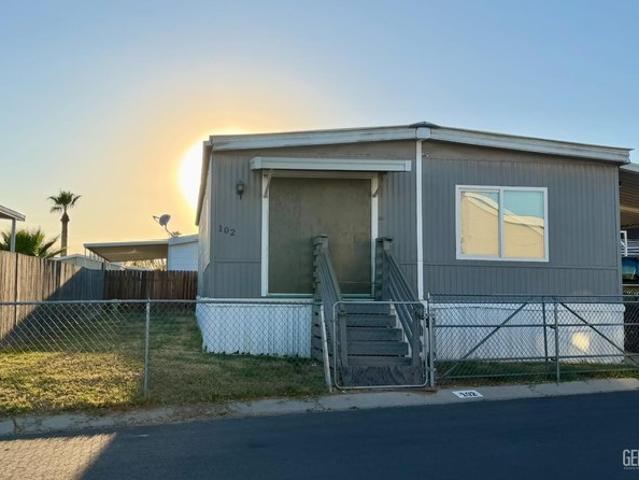 6601 Eucalyptus Dr Spc 102, Bakersfield, CA 93306
