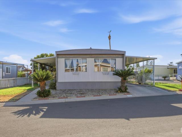 6601 Eucalyptus Drive # 136