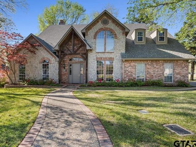 6601 Hollytree Cir, Tyler, TX 75703