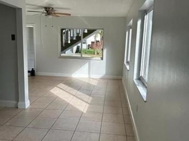 6601 SW 46th St #101, Davie, FL 33314