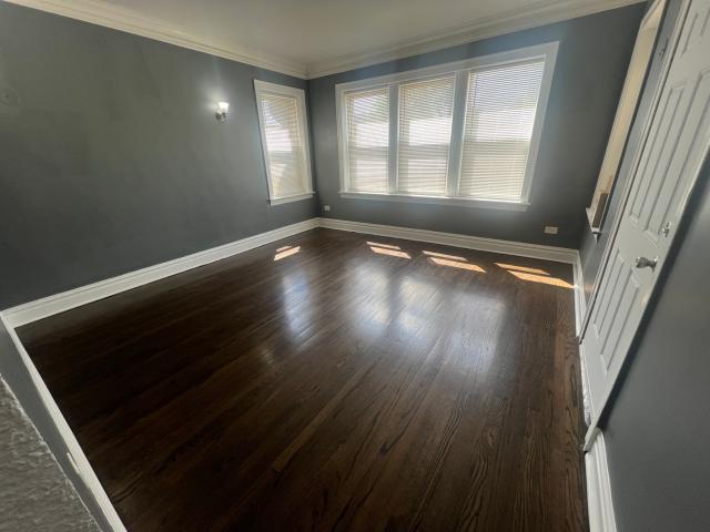 6601 S Washtenaw Avenue # 1W