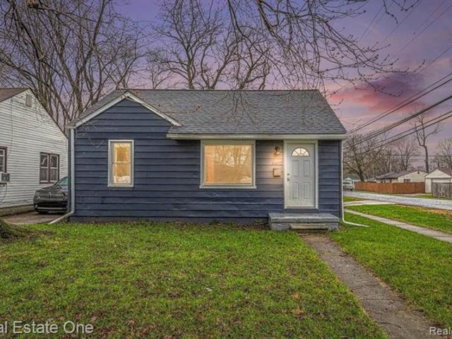 6602 Banner St, Taylor, MI 48180