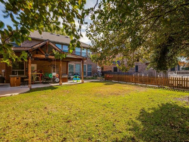 6602 Fox Glen Dr, Arlington, TX 76001 | MLS #21131