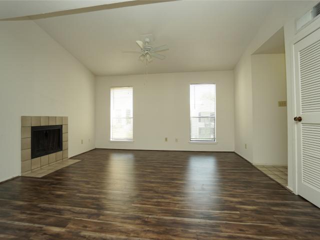 6602 Harbor Town Drive 808