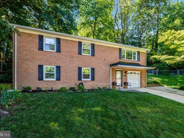 6602 Sandover Ct, Springfield, VA 22152
