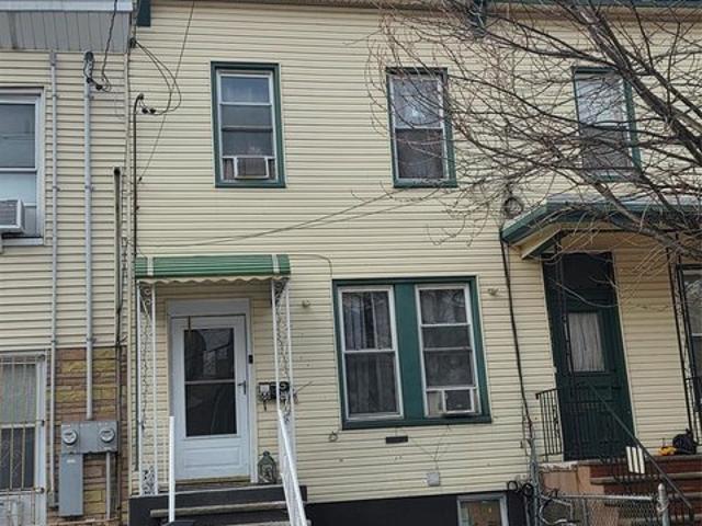 6603 McKinley Pl, West New York, NJ 07093
