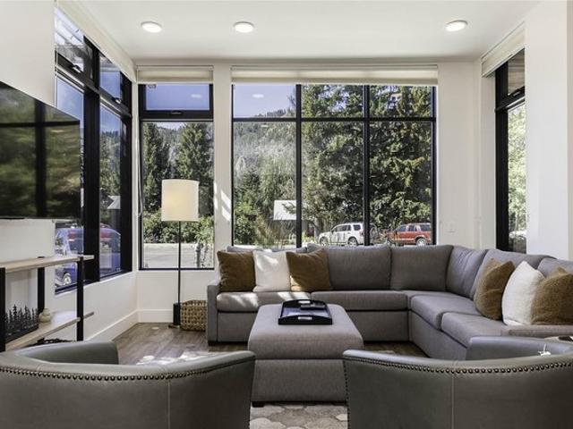 660 1st Ave N Unit 101, Ketchum, ID 83340