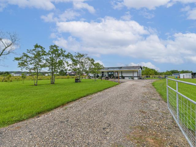 660 County Road 3011