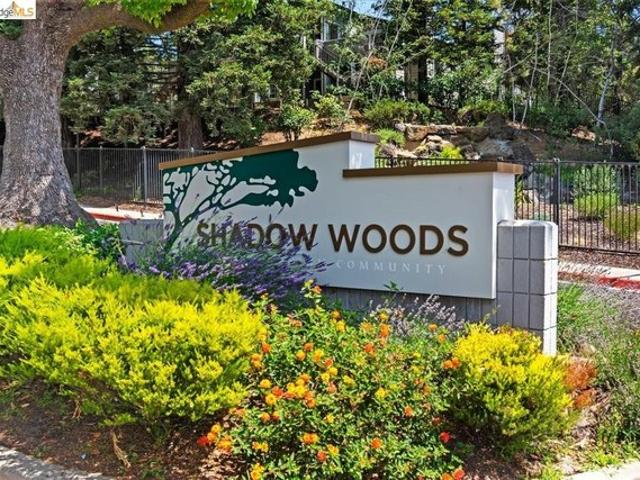660 Canyon Oaks Dr Apt B, Oakland, CA 94605