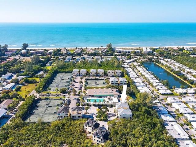 660 Cedars Ct, Longboat Key, FL 34228