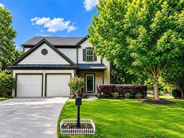 660 Alstonefield Dr, Alpharetta, GA 30004