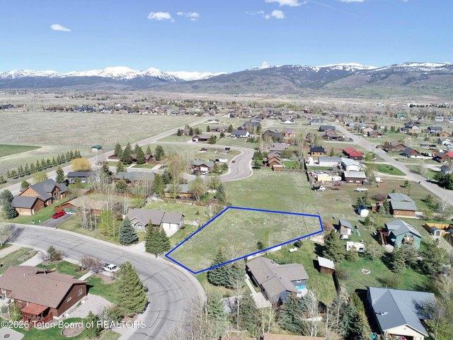 660 Appaloosa Trl, Driggs, ID 83422