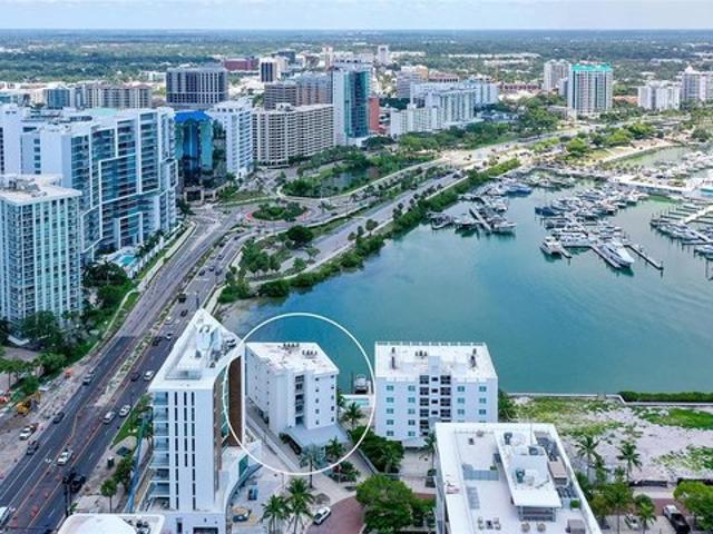 660 Golden Gate Pt Units 51 & 52, Sarasota, FL 34236