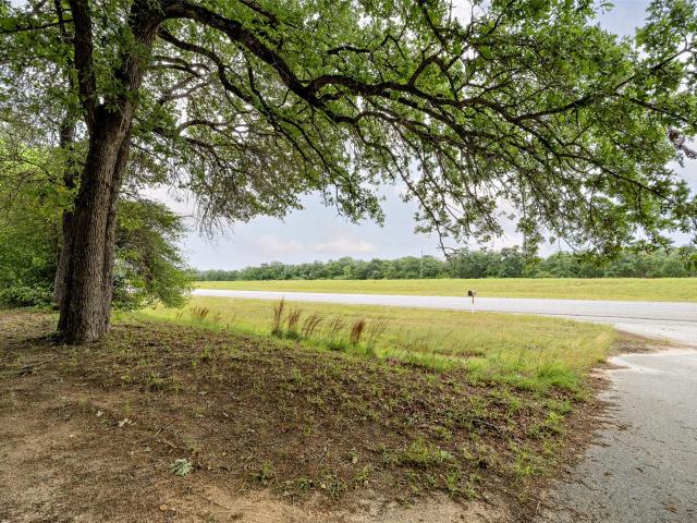 660 E Highway 290 Highway E