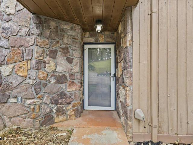 660 Fox Meadow Road Apt 8